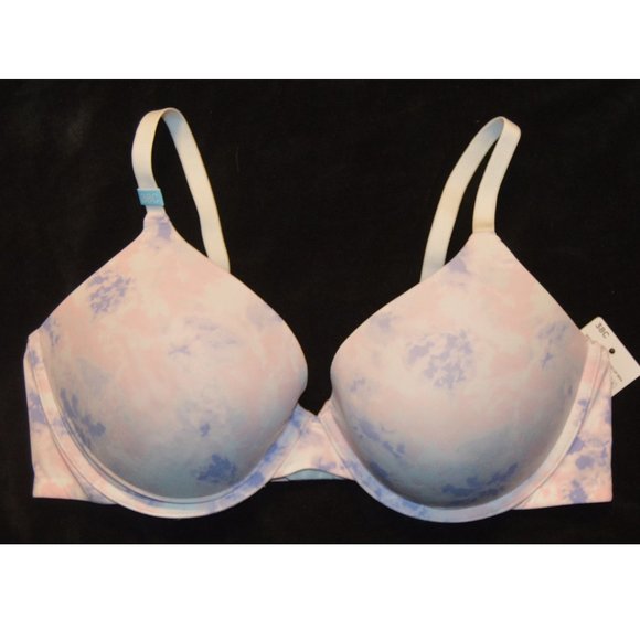 SO | Intimates & Sleepwear | So Nwt Junior Smooth Plunge Pushup Bra ...